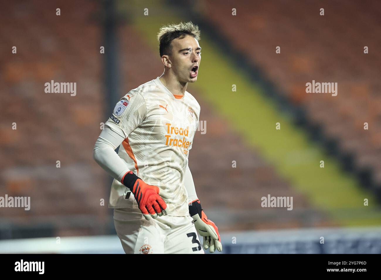 Harry Tyler of Blackpool gives his team instructions during the Bristol ...