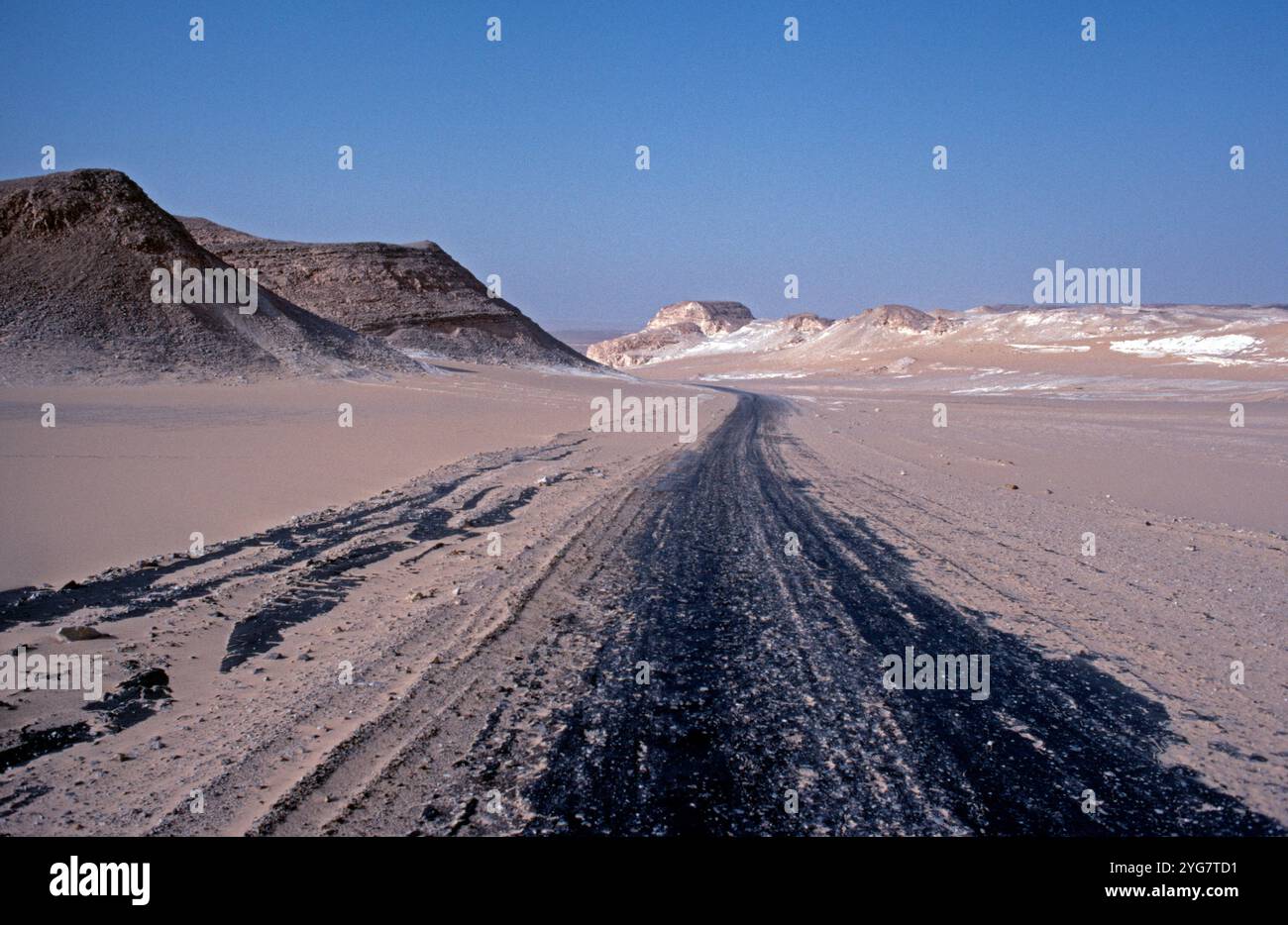 Drive through Black Desert and White Desert, Libyan Desert, Egypt ...