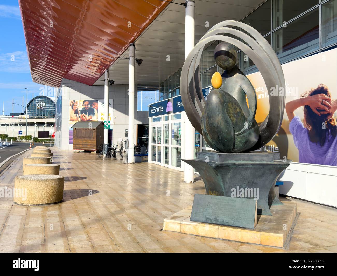 French Ballerina sculpture Calais Euro Tunnel terminal building Stock ...