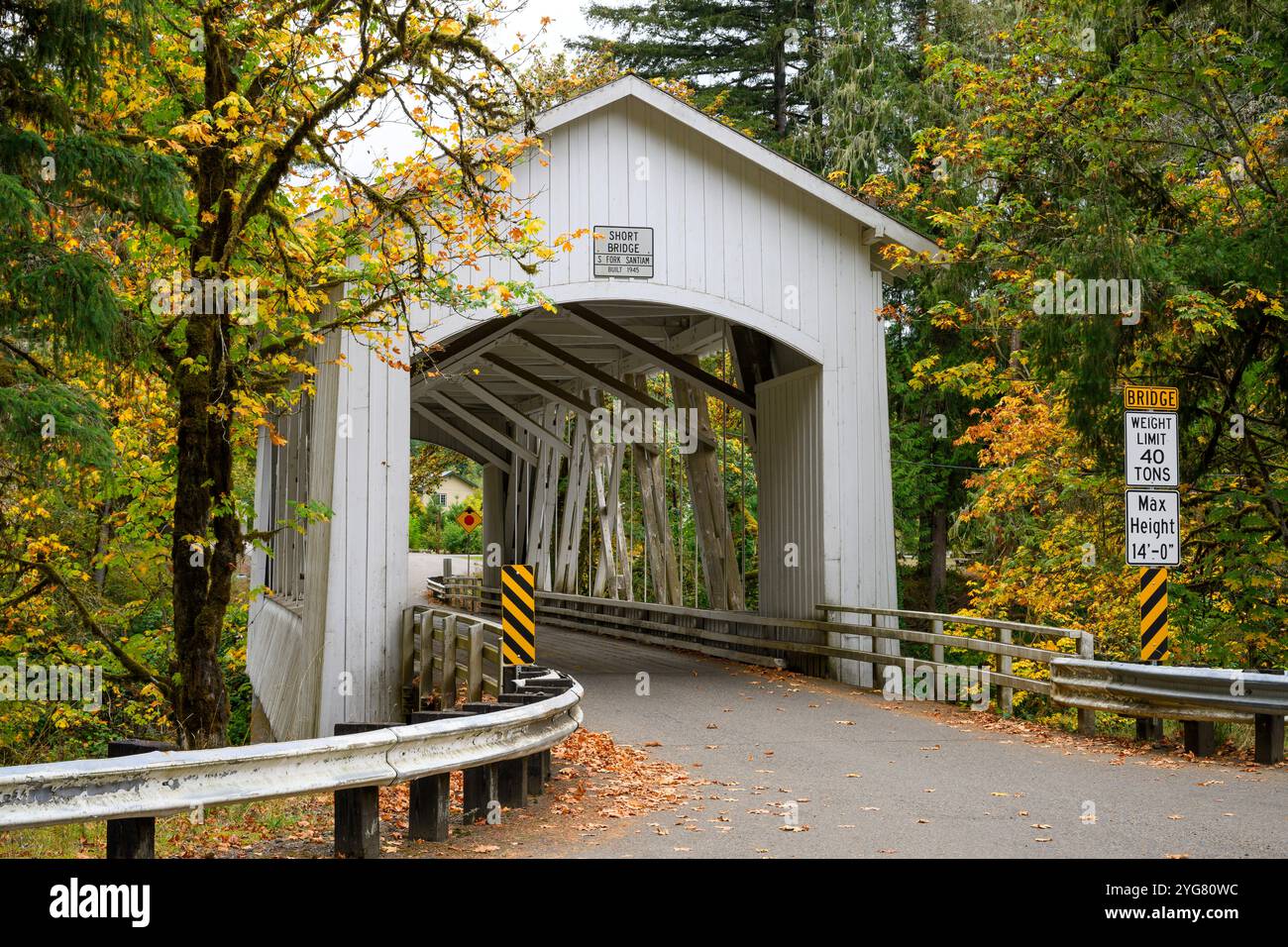 Short Bridge, Cascadia, Oregon Stock Photo - Alamy