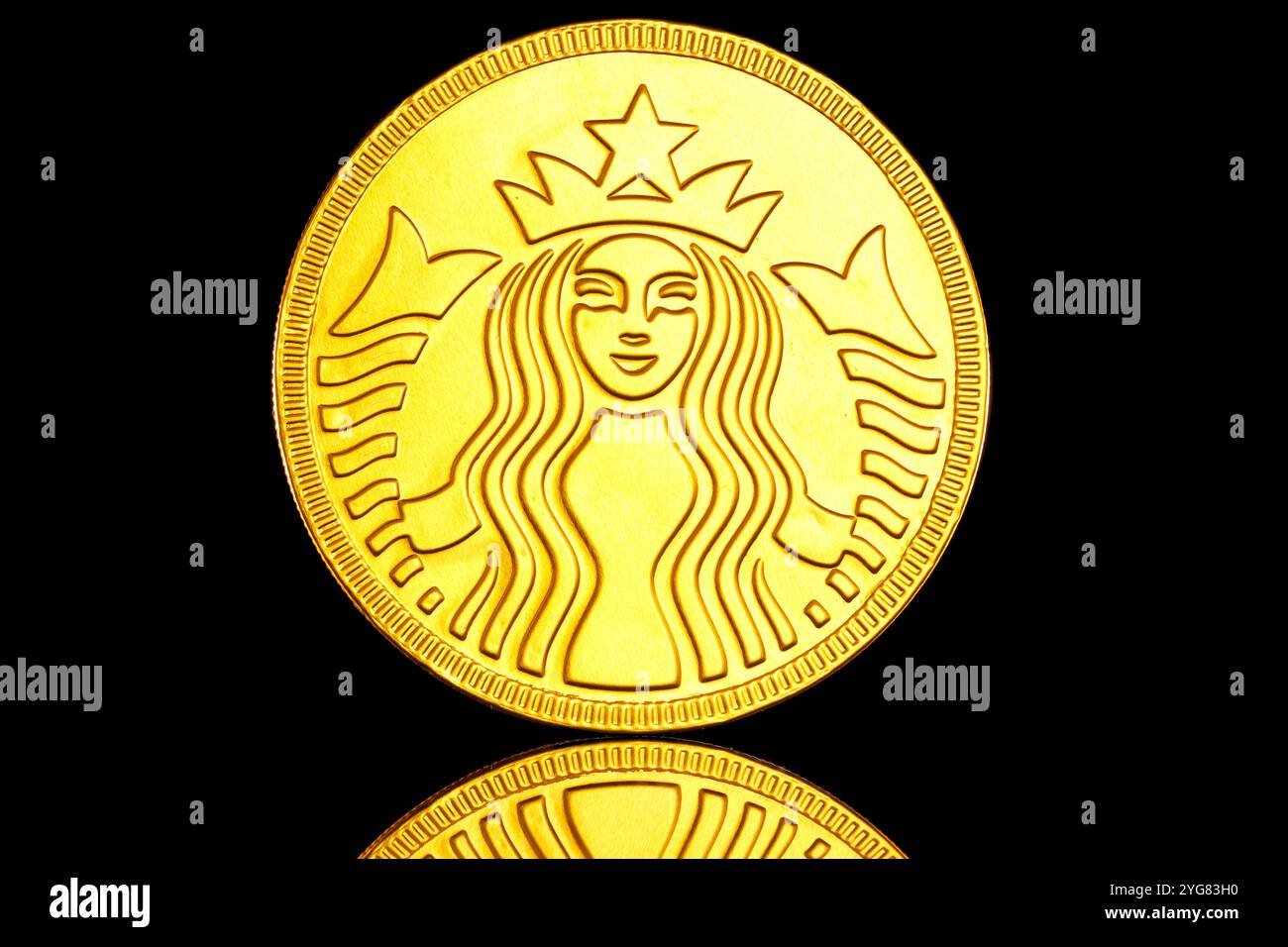Starbucks coin hi-res stock photography and images - Alamy