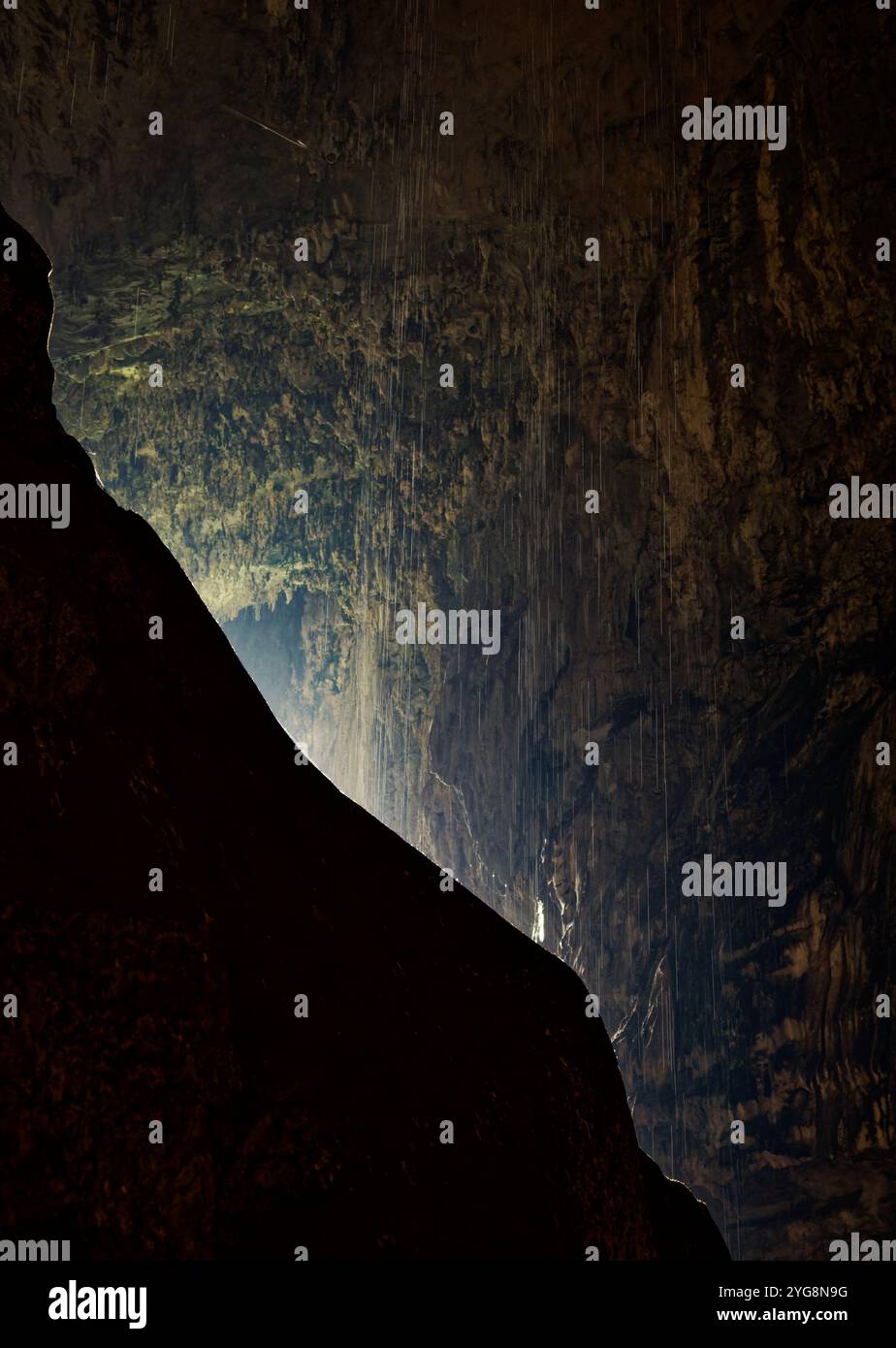 Deer Cave - Gua Payau or Gua Rusa in Sarawak on Borneo island, Malaysia ...