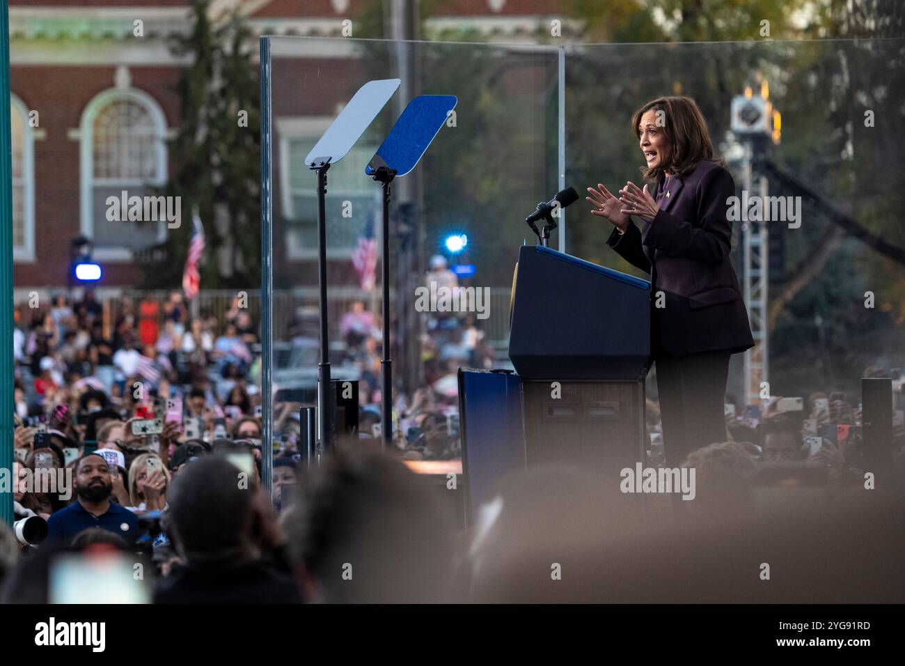 Vice President Kamala Harris gives her concession speech at Howard ...