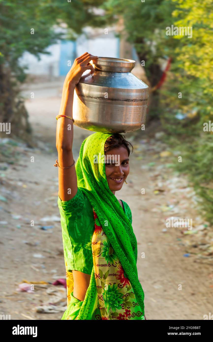 India, North Gujarat. Rabari, Rabbani, Savoda, Mandal tribeswoman ...