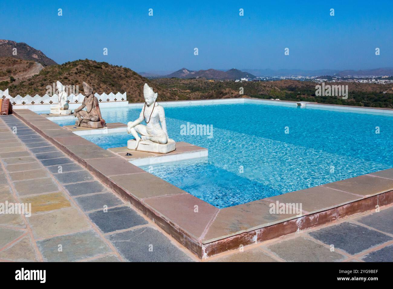 India, Delhi, Udaipur, Venice of the East. Palatial residence Stock ...