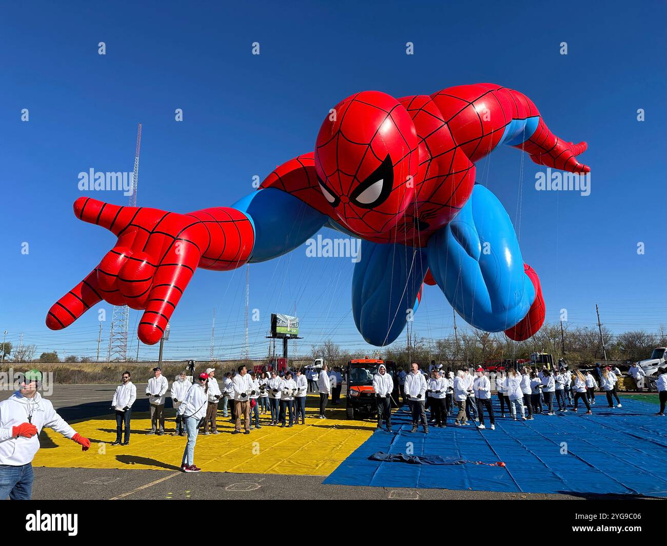 Handlers test fly a new muscular Spider Man balloon, based on the comic ...