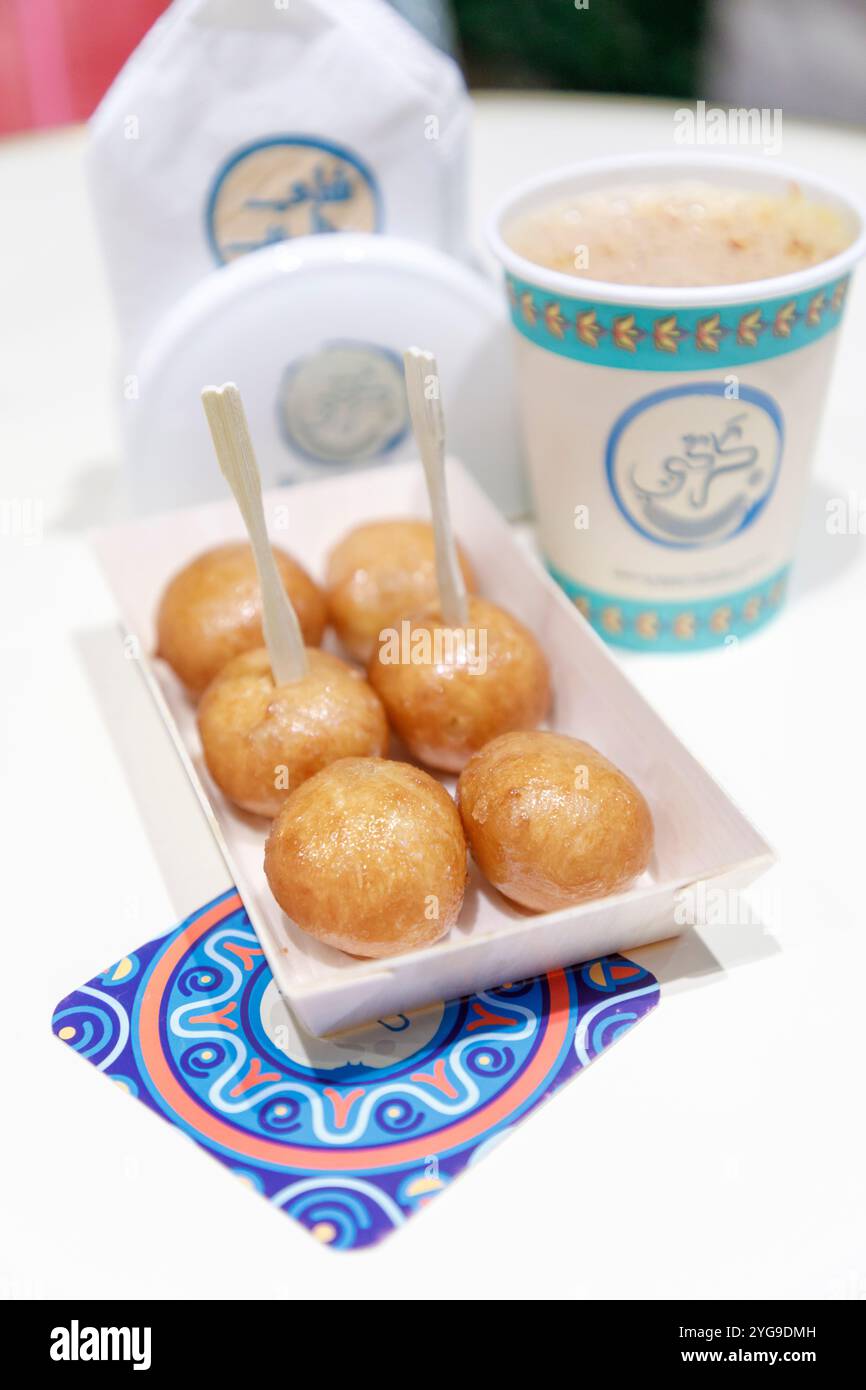 Doha, ad dawhah, qatar, middle east hi-res stock photography and images ...