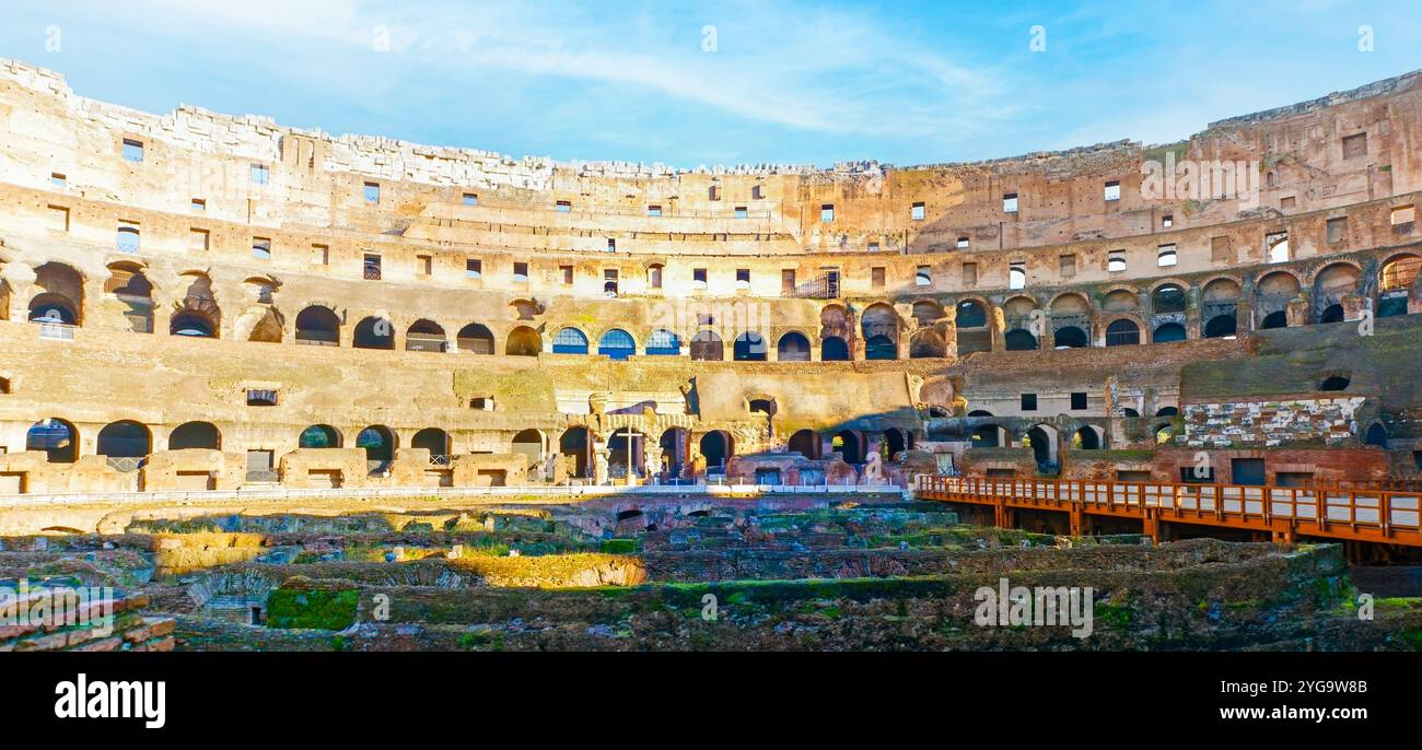 Panorama colosseo hi-res stock photography and images - Alamy