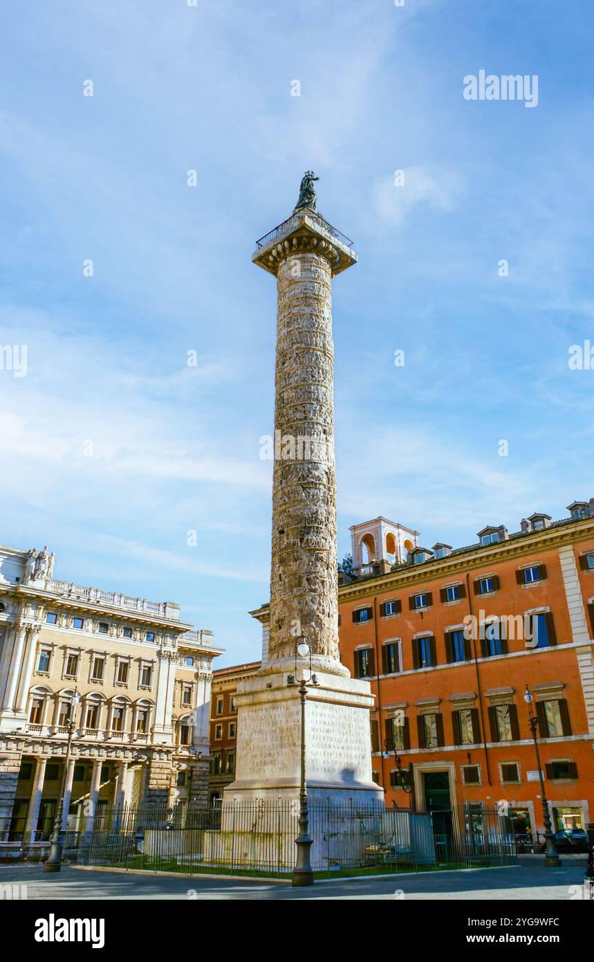 Column marcus aurelius palace hi-res stock photography and images - Alamy