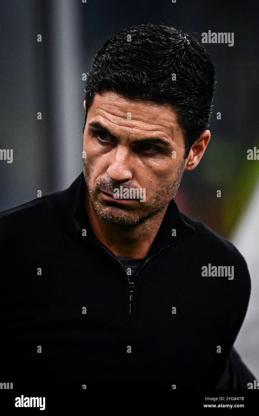 Mikel Arteta, head coach of Arsenal FC looks on during the UEFA ...