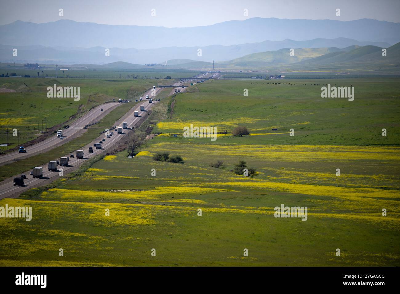 Interstate 5 is the main route connecting northern and southern ...