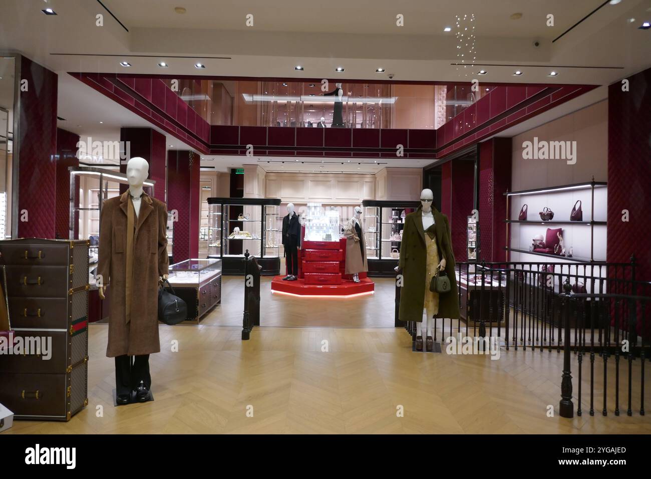 Beverly Hills, California, USA 5th November 2024 Gucci on Rodeo Drive ...