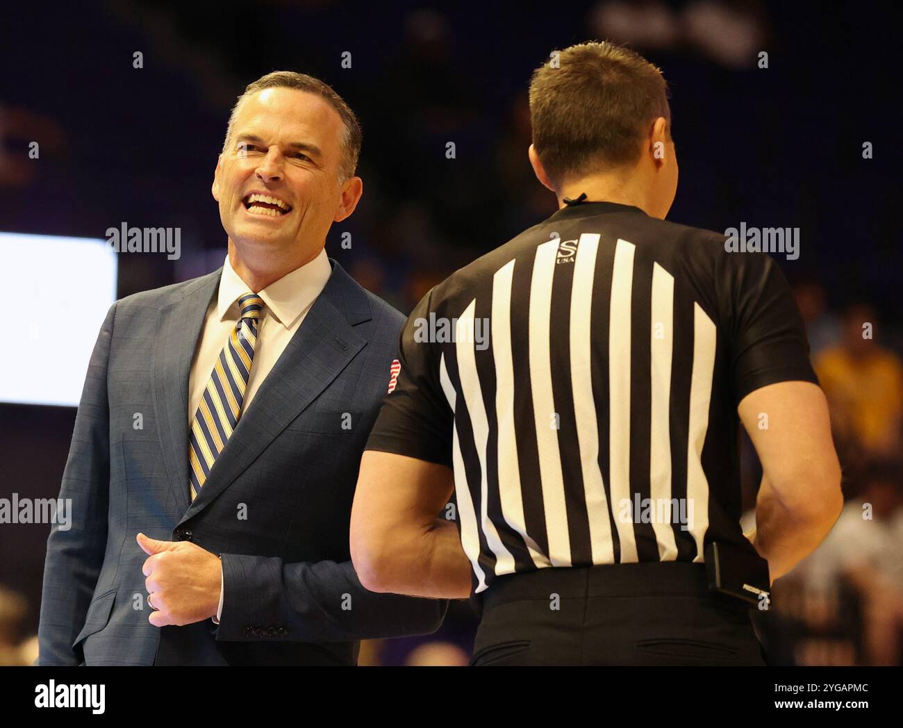 Baton Rouge, United States. 06th Nov, 2024. LSU Tigers head coach Matt ...