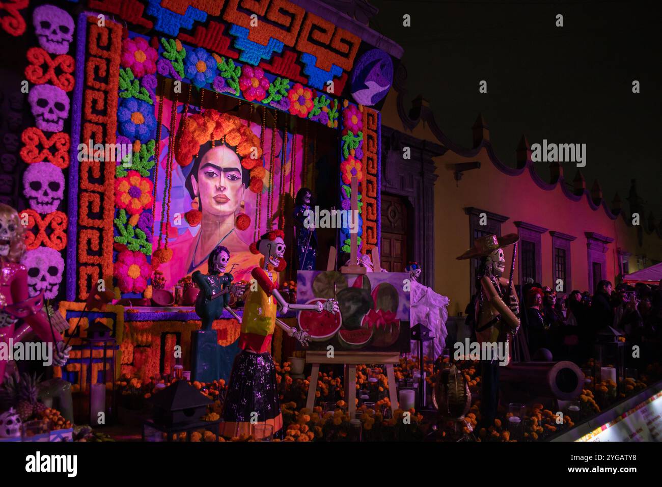 Colorful Day of the Dead altar at Frida Kahlo's vibrant Ofrenda in ...