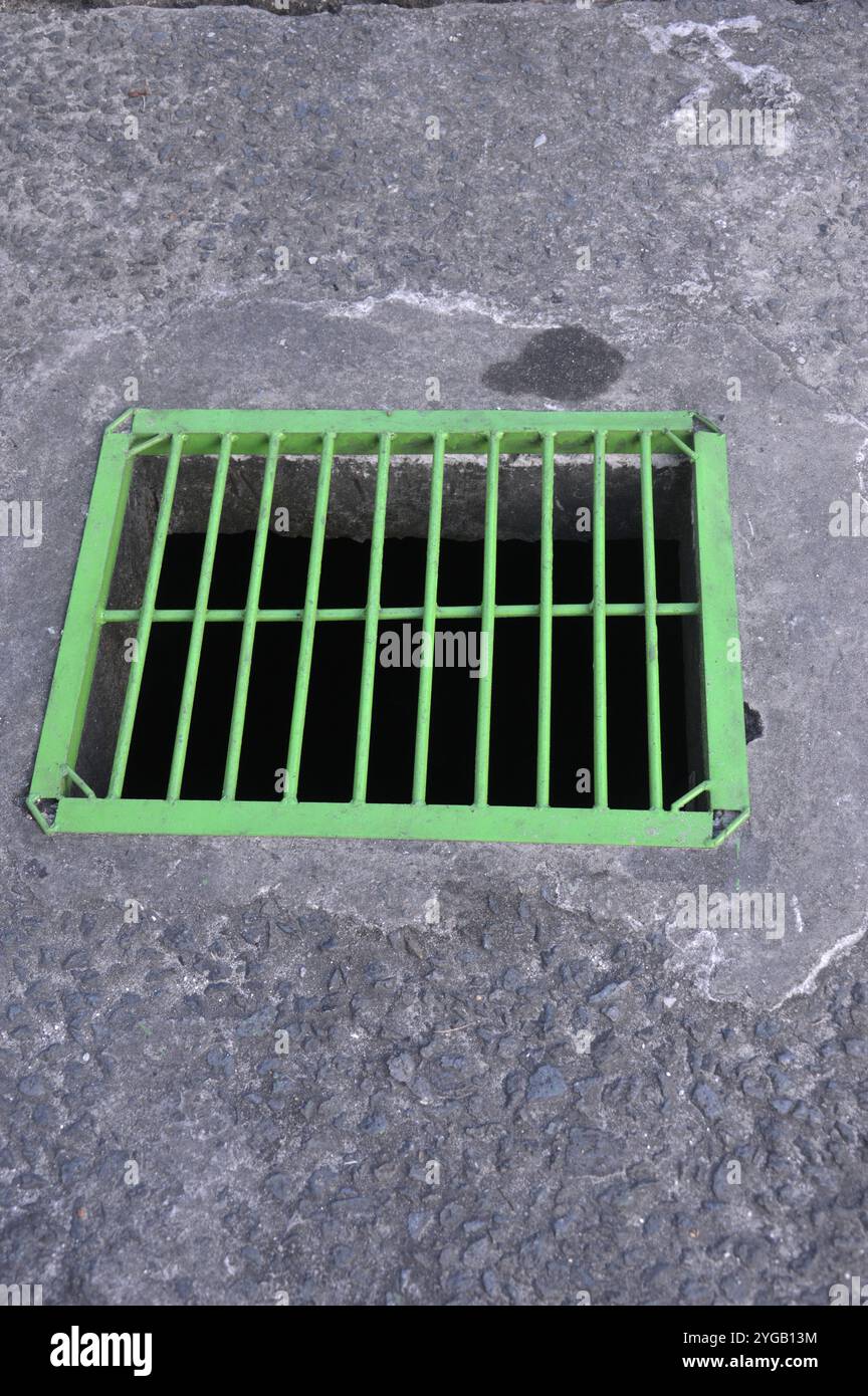 Foreground trenches hi-res stock photography and images - Alamy