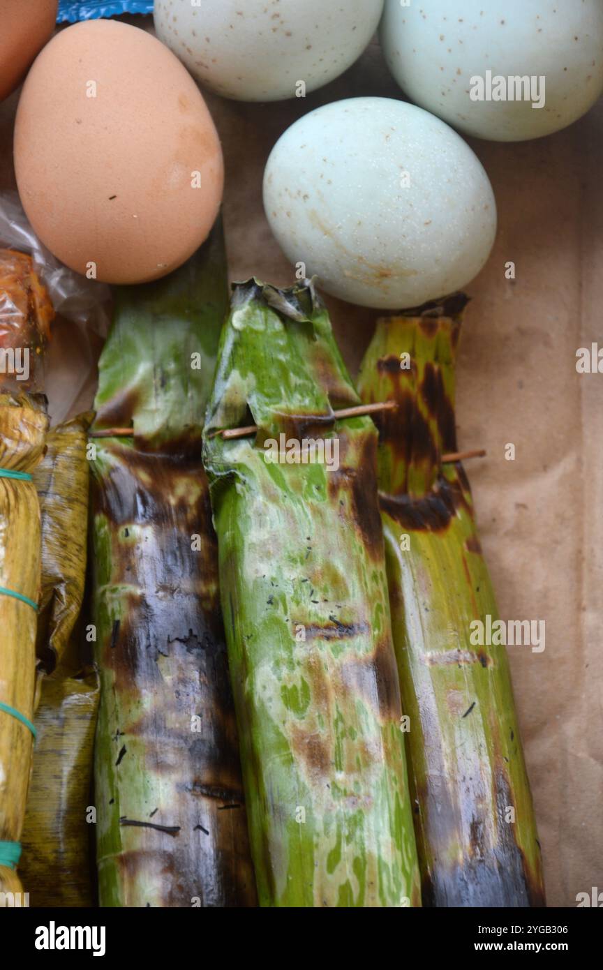 Gogos, Indonesian Tradisional food made from sticky rice wrapped in ...