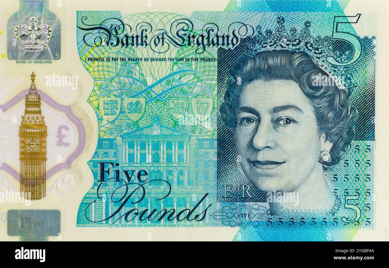 5 pound note uk hi-res stock photography and images - Alamy