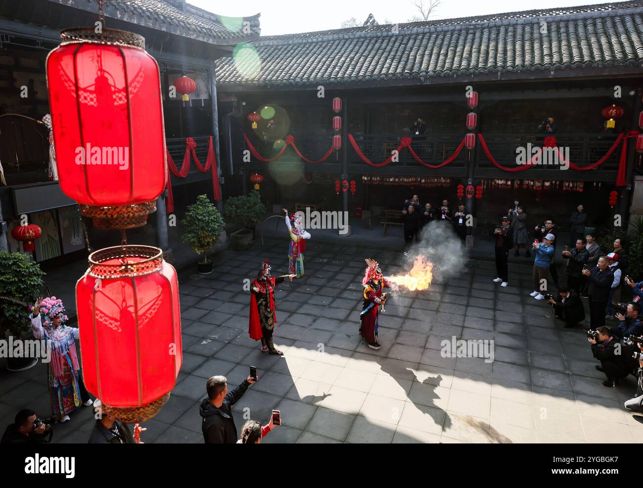 (241107) -- BEIJING, Nov. 7, 2024 (Xinhua) -- Actors perform Sichuan Opera in Enyang ancient ...