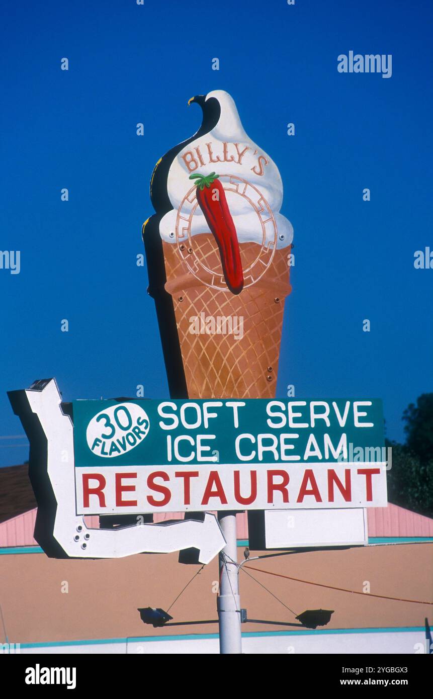 Ice cream advertising sign hi-res stock photography and images - Alamy