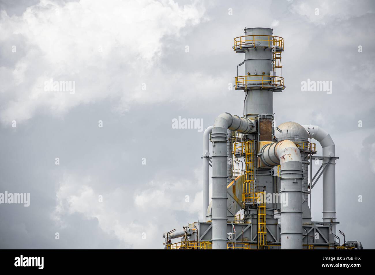 Oil petroleum refinery plant building distillation columns tower ...