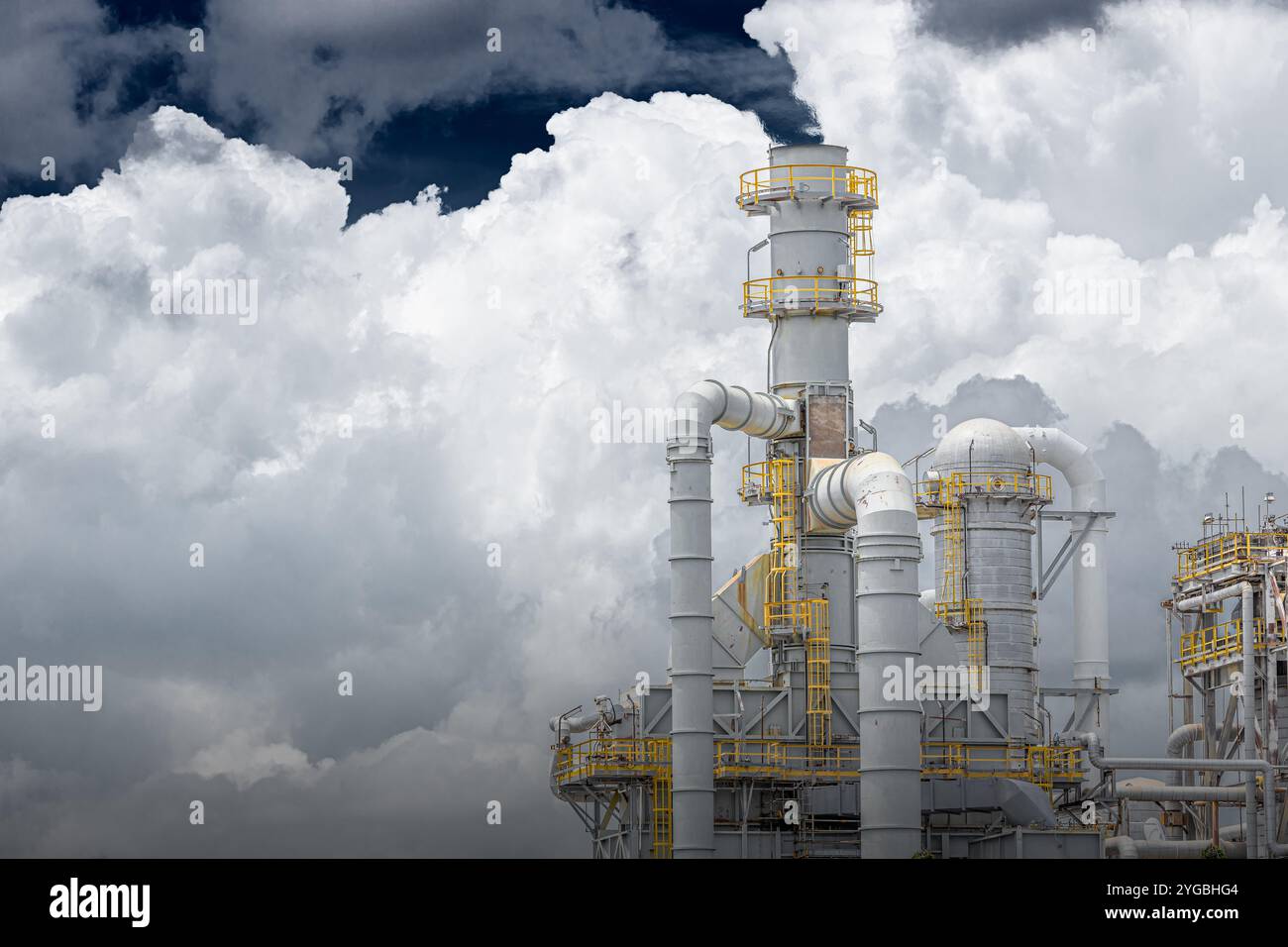 Oil petroleum refinery plant building distillation columns tower ...