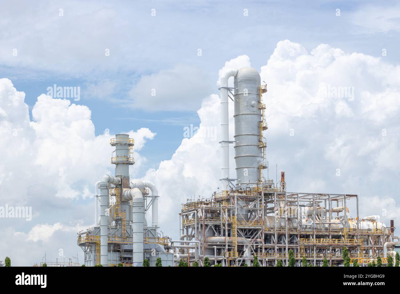 Refinery Process Area Of Petrochemical Plant Stock Photo Petrochemical