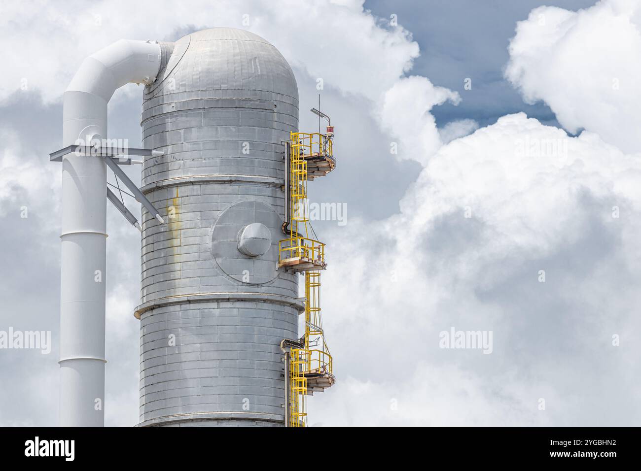 Oil petroleum refinery plant building distillation columns tower ...