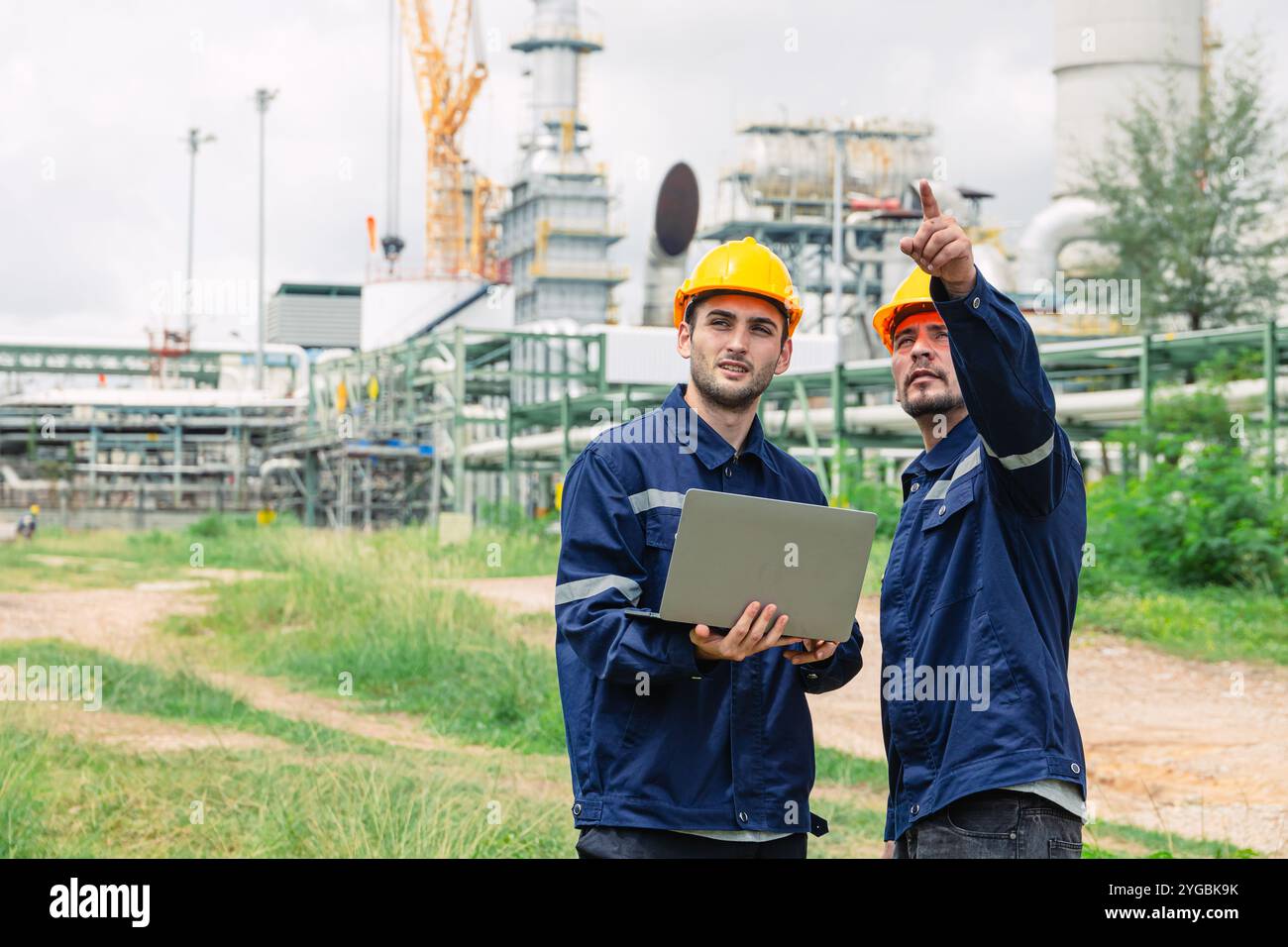 Engineer worker team working outdoor, Surveyor teamwork survey gas pipe ...