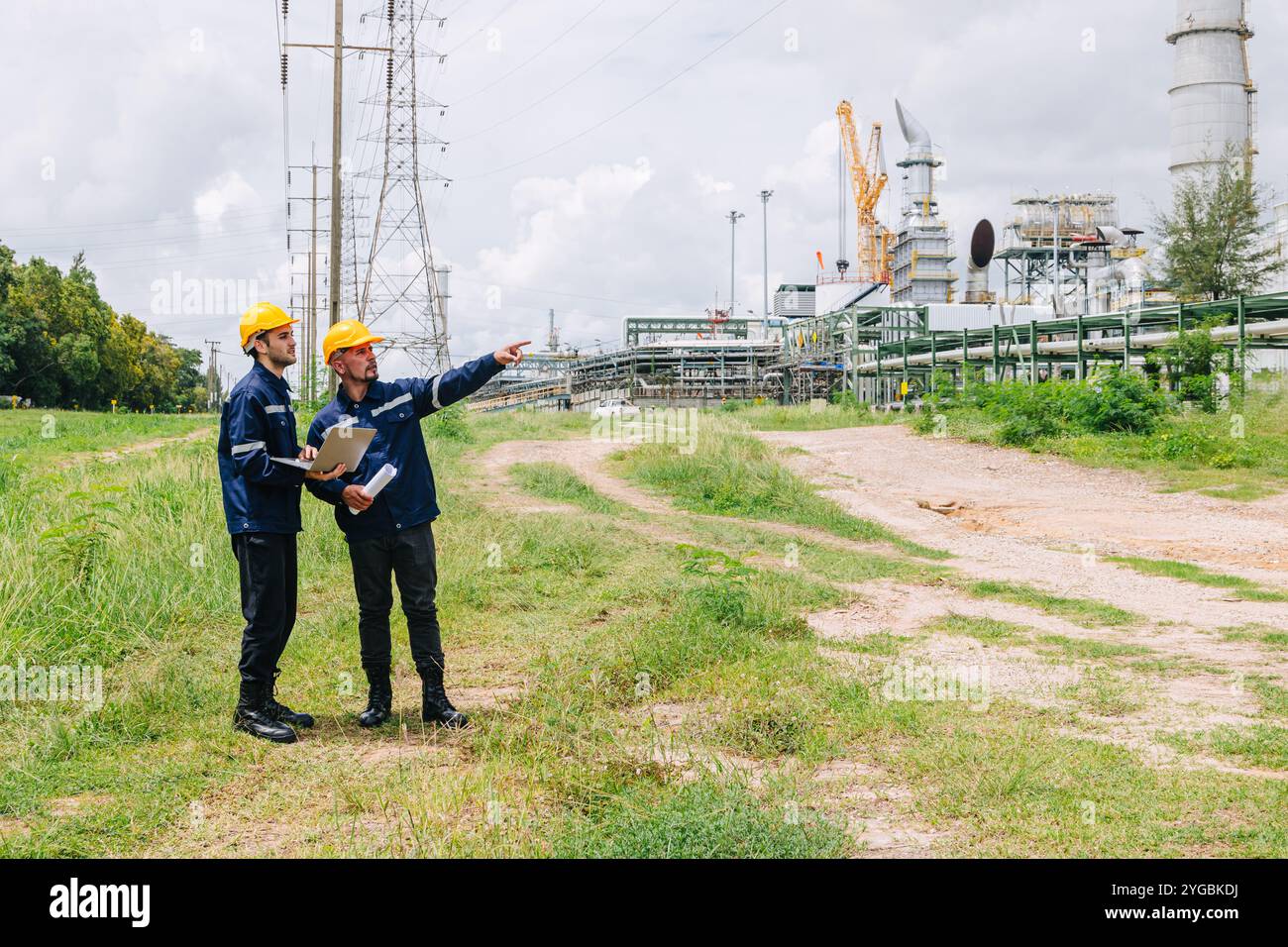 Engineer worker team working outdoor, Surveyor teamwork survey gas pipe ...