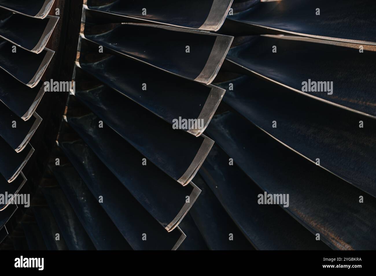 Turbine Blades, High Precision Engineering. Large Fan Stack Layer Metal ...
