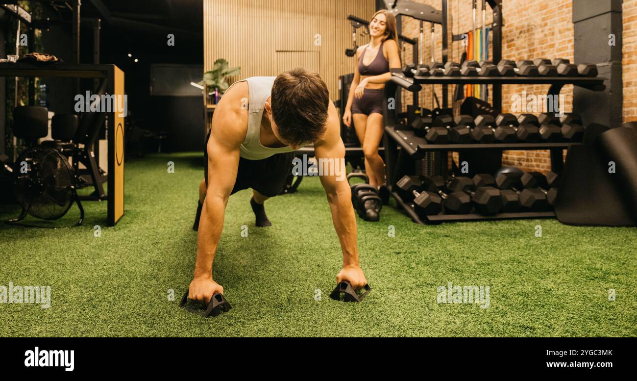 Equipped gym hi-res stock photography and images - Alamy