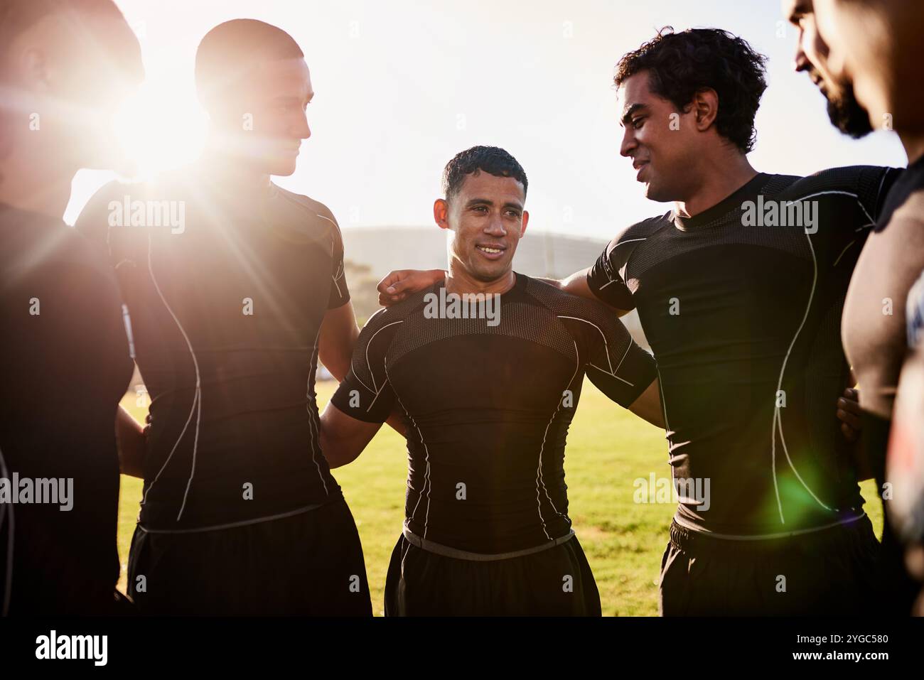 Group football players playing hi-res stock photography and images - Alamy