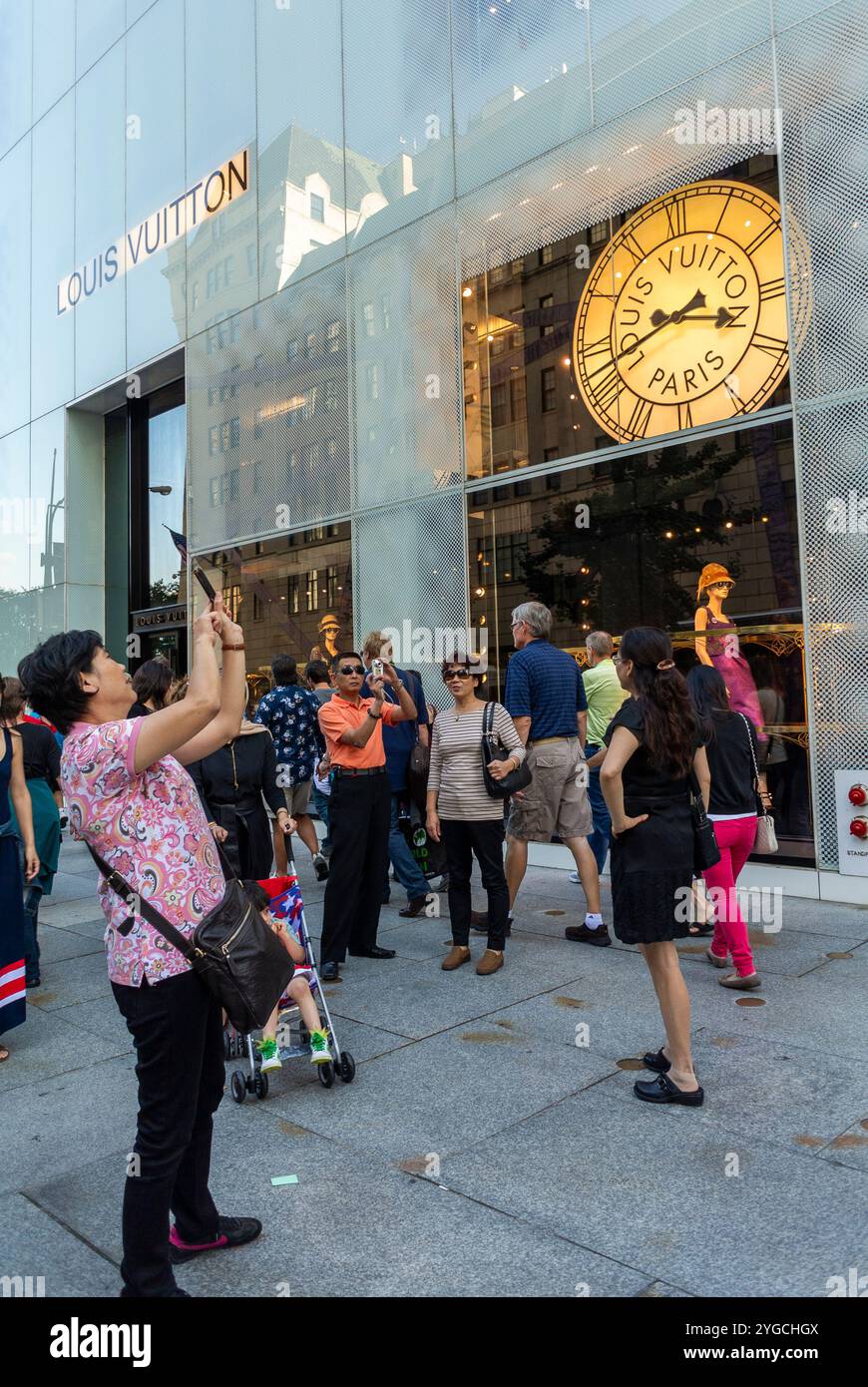 New York City, NY, USA, Shop Fronts on Fifth Avenue, Luxury Stores ...