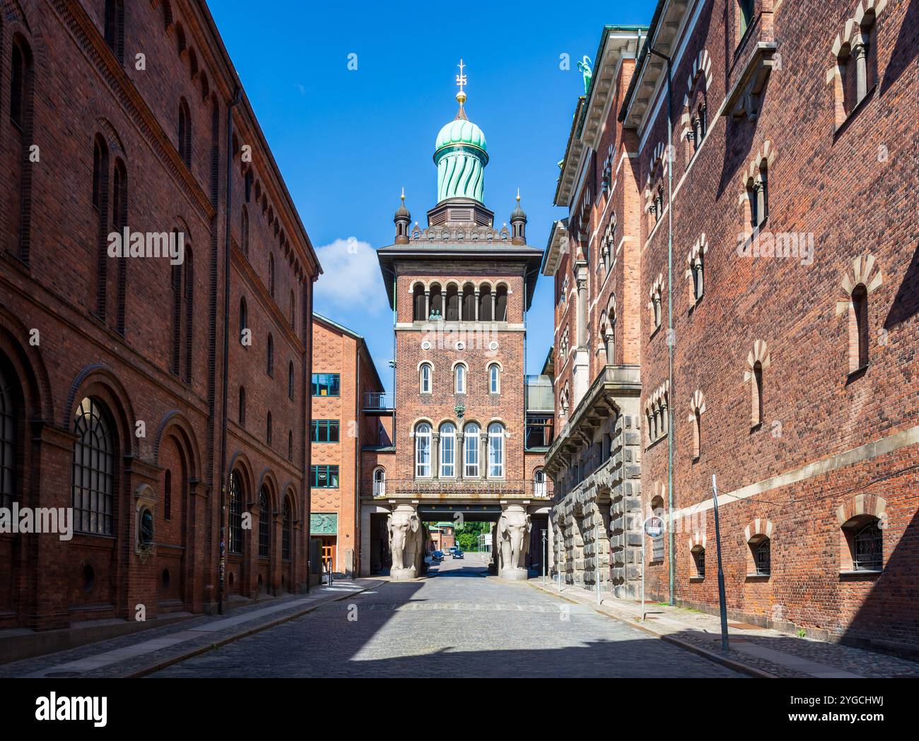 The Elephant Gate and its tower supported by large elephant statues ...