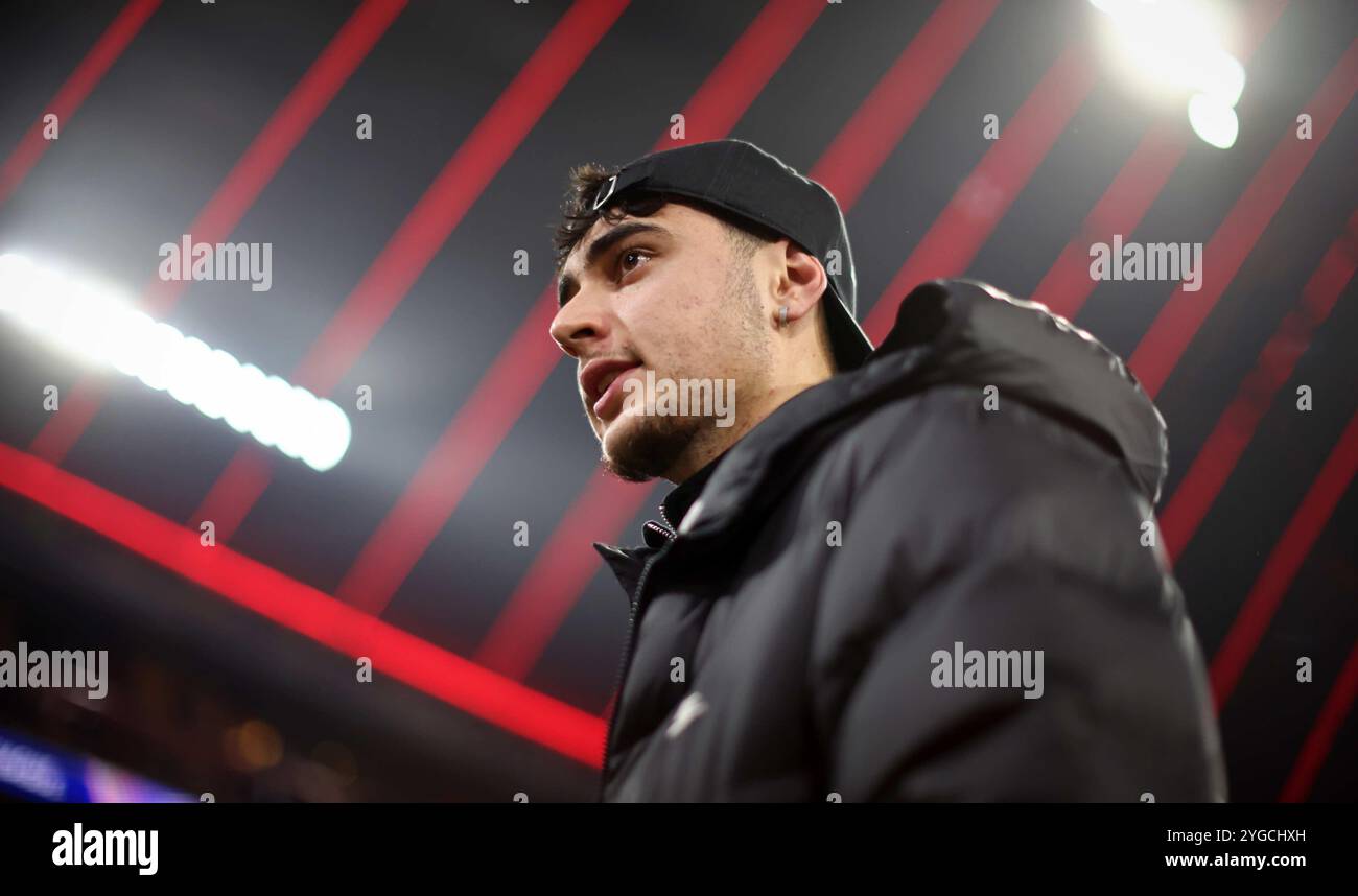 MUNICH, GERMANY - NOVEMBER 06: Aleksandar Pavlovic of Bayern Muenchen ...
