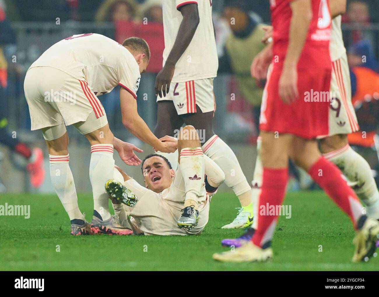 Jamal MUSIALA, FCB 42 in the group league match FC BAYERN MUENCHEN - SL ...