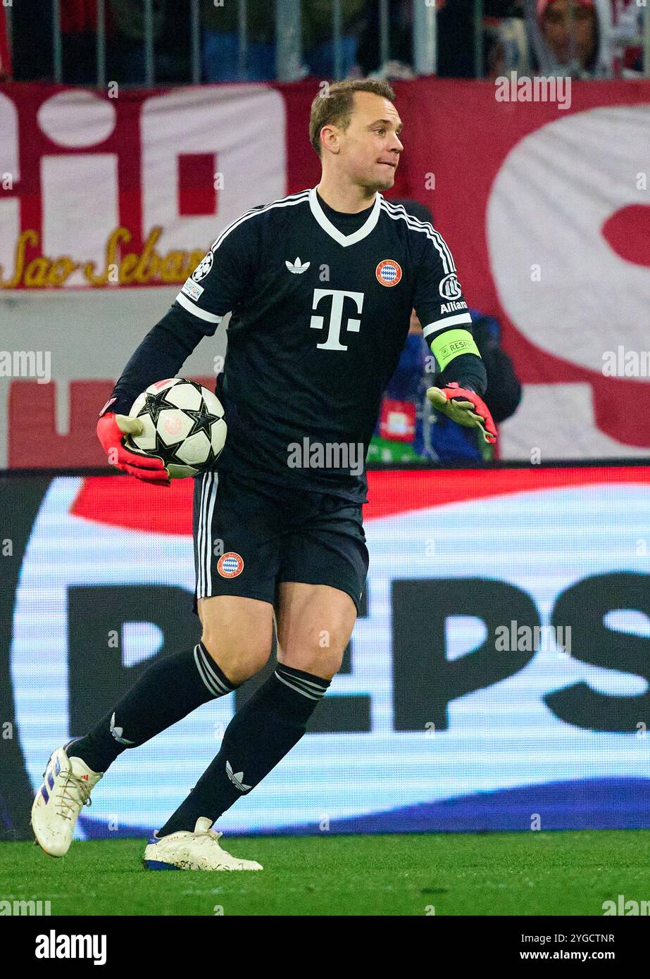 Munich, Germany. 06th Nov, 2024. Manuel NEUER, goalkeeper FCB 1 in the ...
