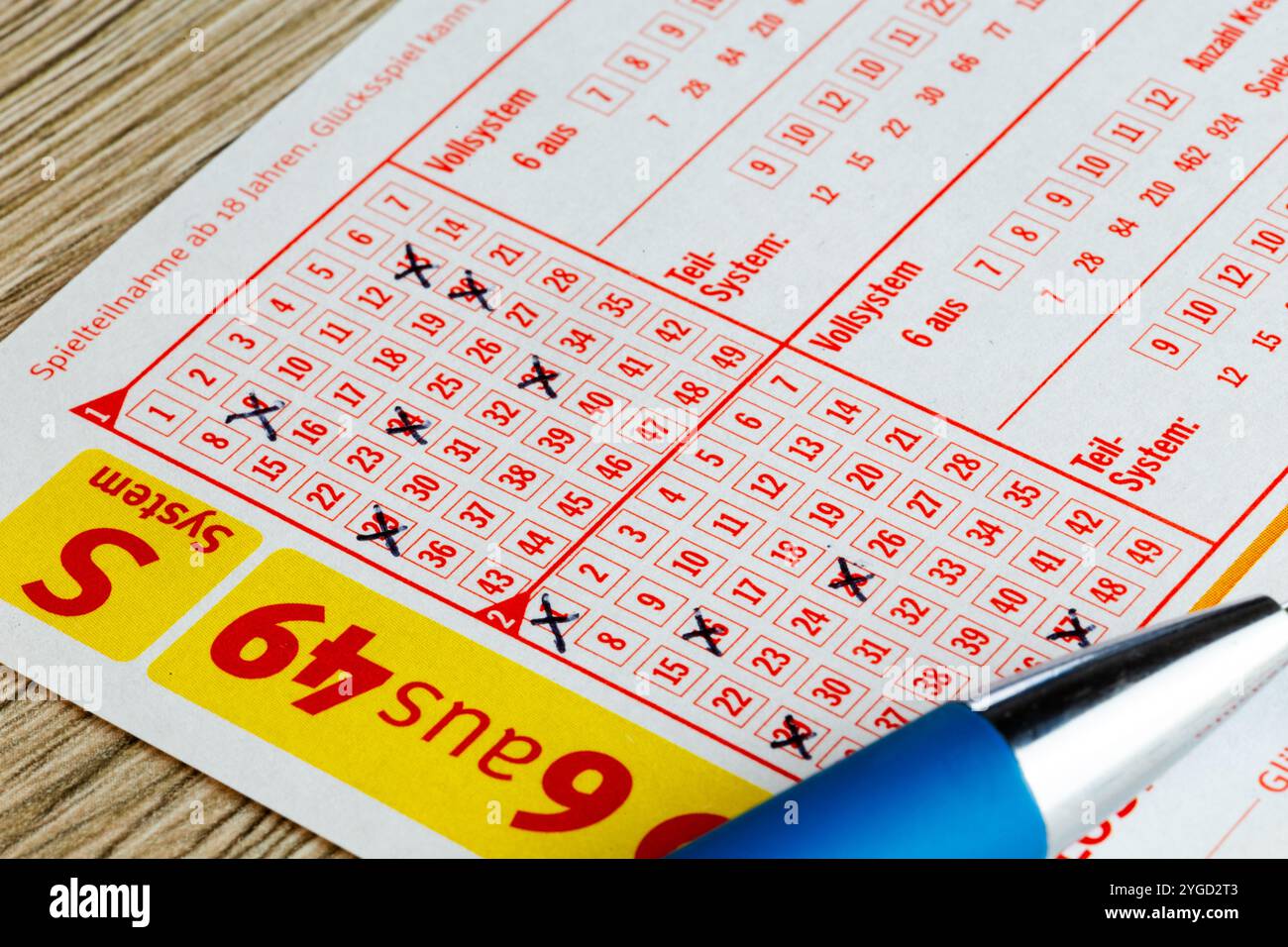 Lotto 6 aus 49 hi-res stock photography and images - Alamy