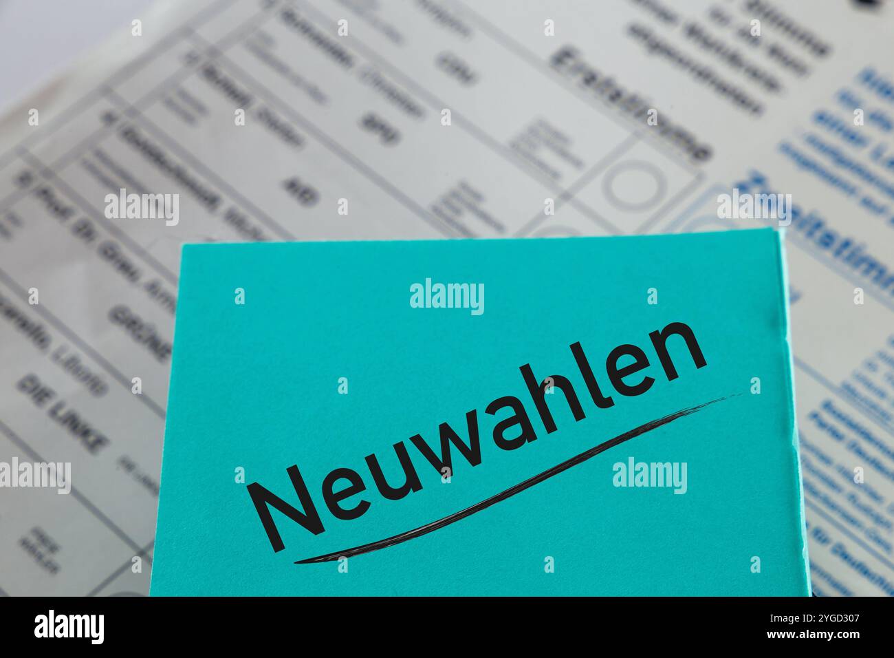Symbolic image of new elections in Germany: Paper labelled NEUWAHLEN in ...