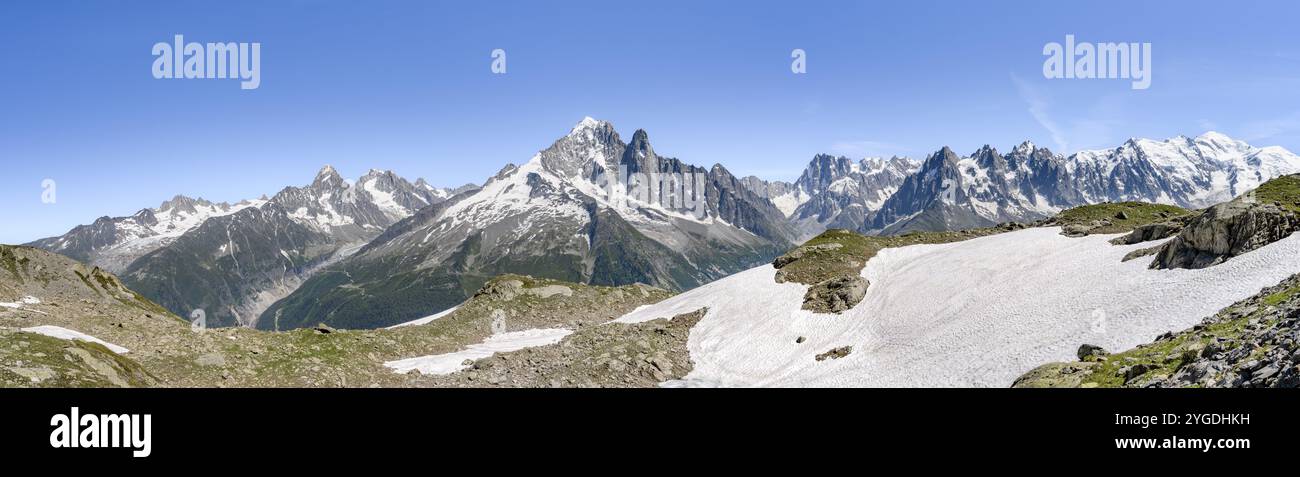 Panorama, Mountain landscape with mountain peak Aiguille Verte, Grandes ...