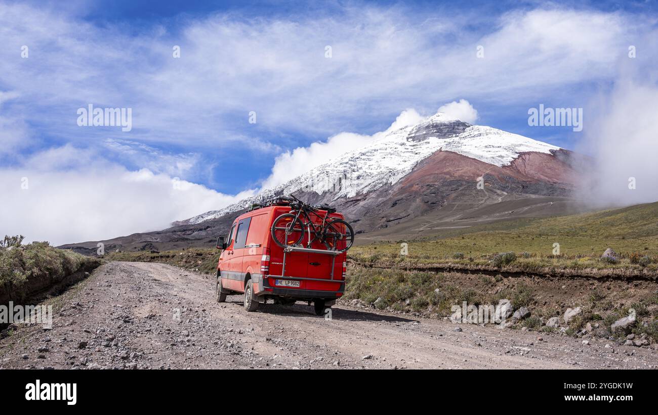Off-Road camper van on the way to Cotopaxi, Cotopaxi, Cotopaxi National ...