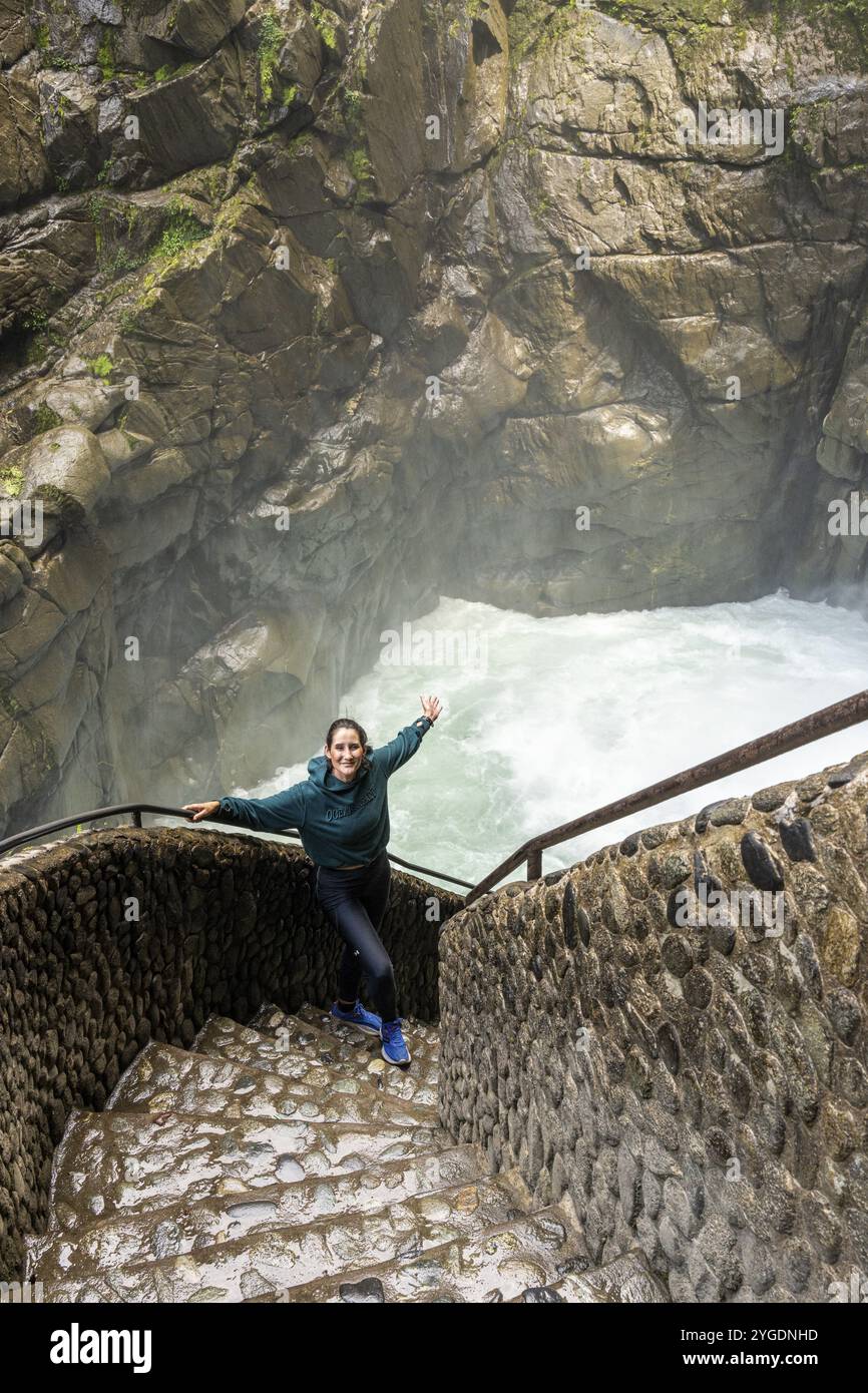 Cascada pailon del diablo hi-res stock photography and images - Alamy