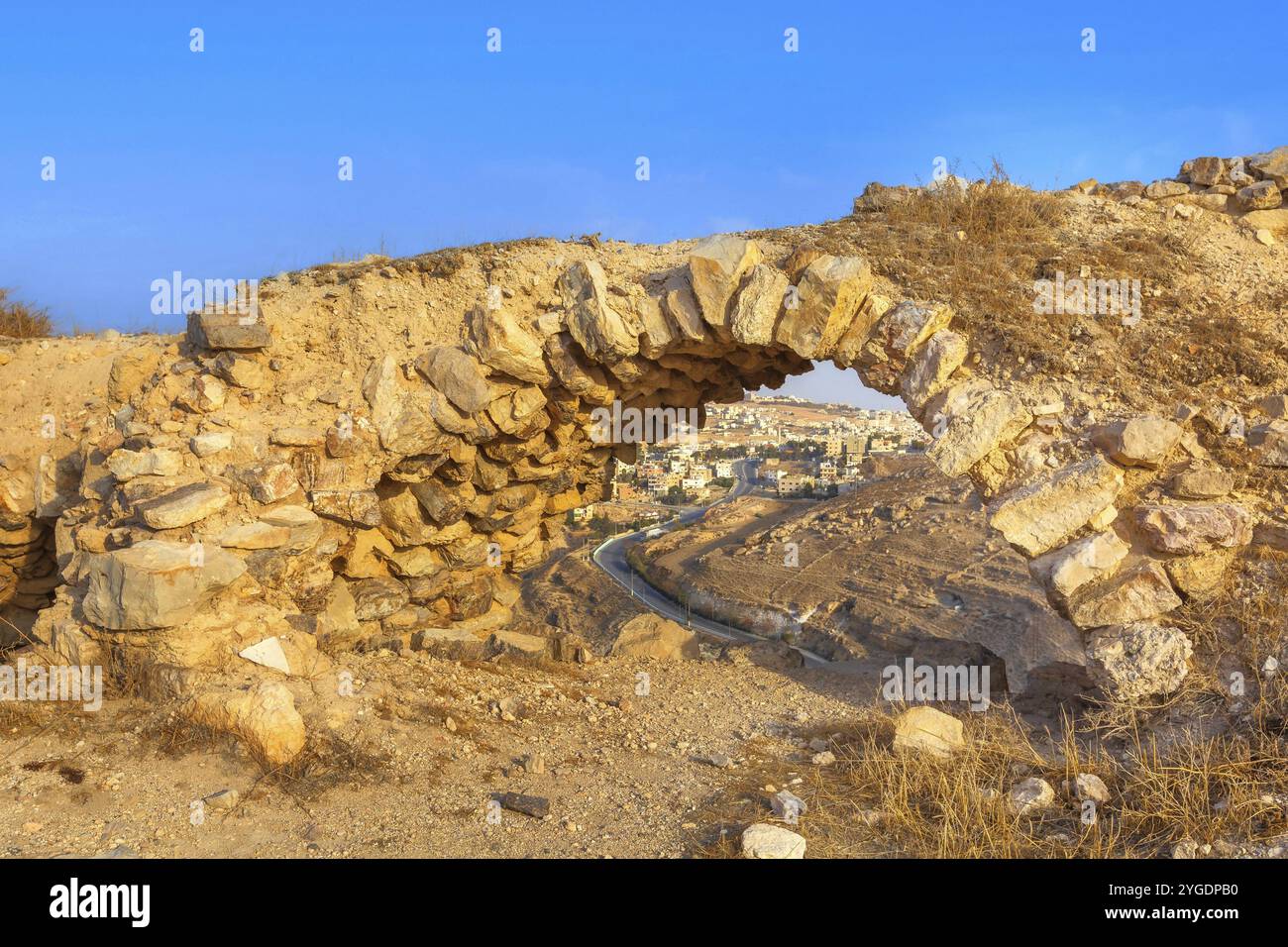 Al Karak, Jordan Medieval Crusaders Castle arch and ruins Stock Photo ...