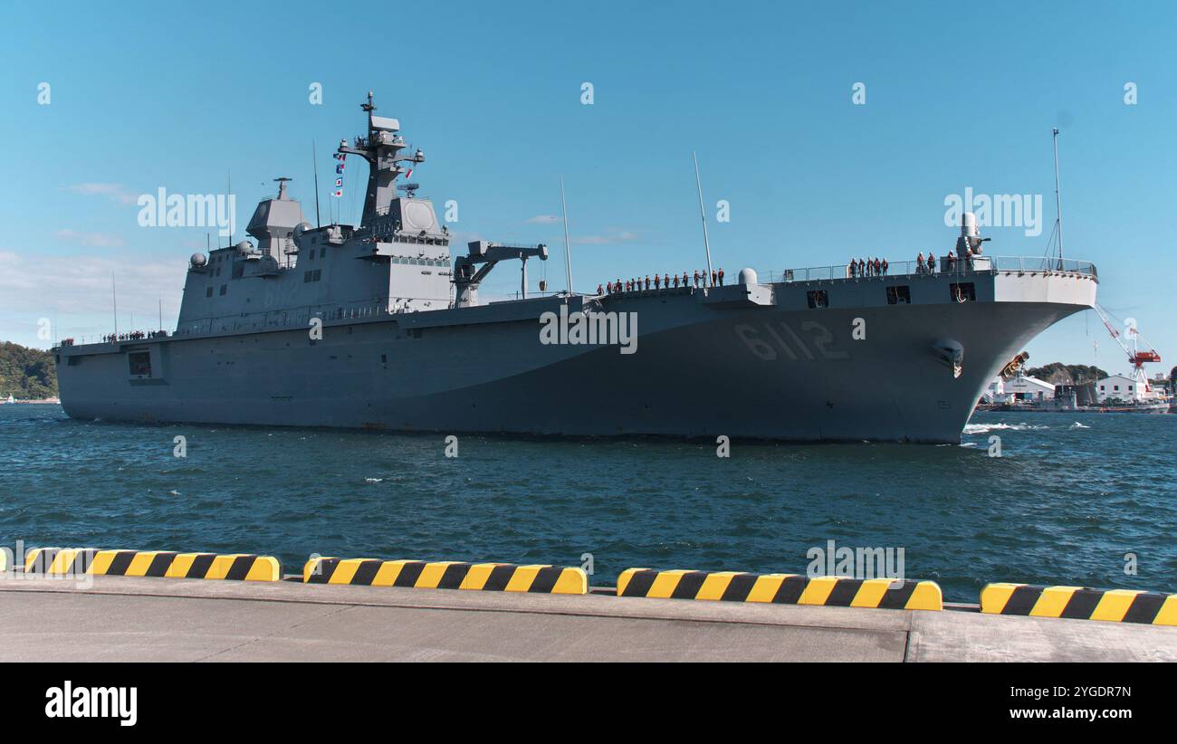 Yokosuka, Japan. 07th Nov, 2024. South Korean Navy amphibious assault ...
