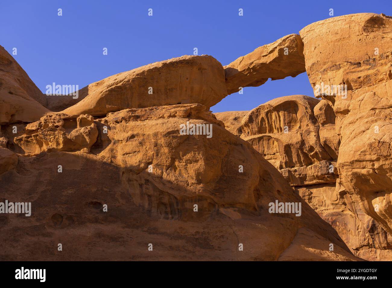 Burdah arch Rock Bridge, Wadi Rum, Jordan close-up Stock Photo - Alamy