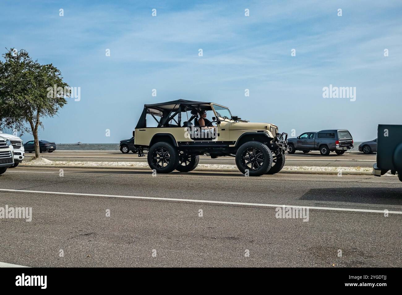 Jeep cj7 hi-res stock photography and images - Alamy
