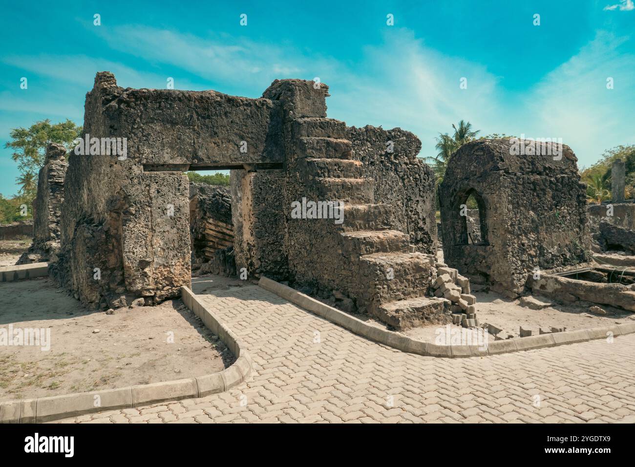 13th century islam illustration hi-res stock photography and images - Alamy