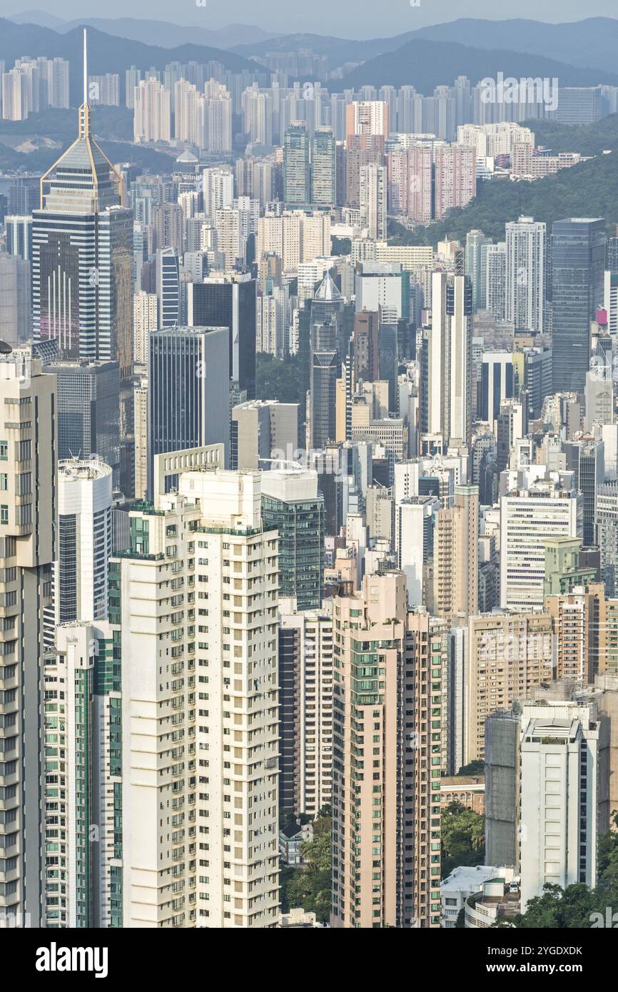 Vertical shot skyline hong hi-res stock photography and images - Alamy