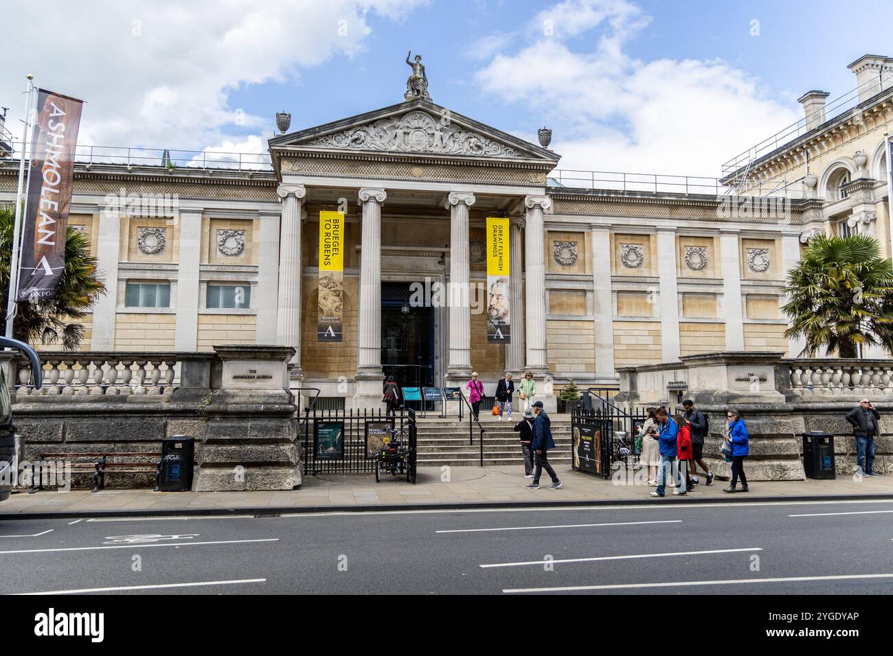 Oxford , UK - June 5, 2024: Ashmolean Museum, the world's first ...