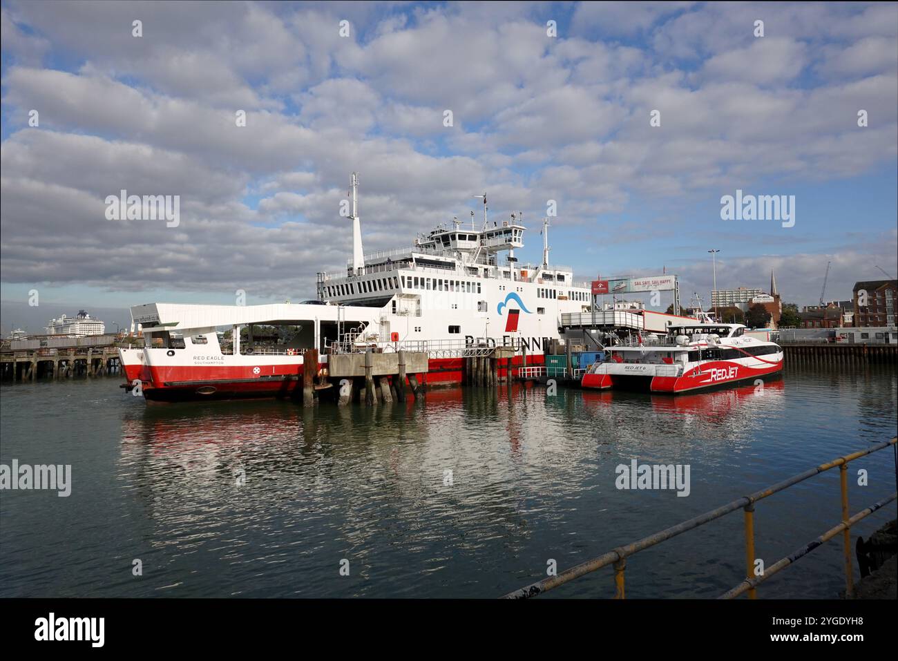 Red Funnel Ferries Moored In Southampton England, Isle Of Wight Ferries ...